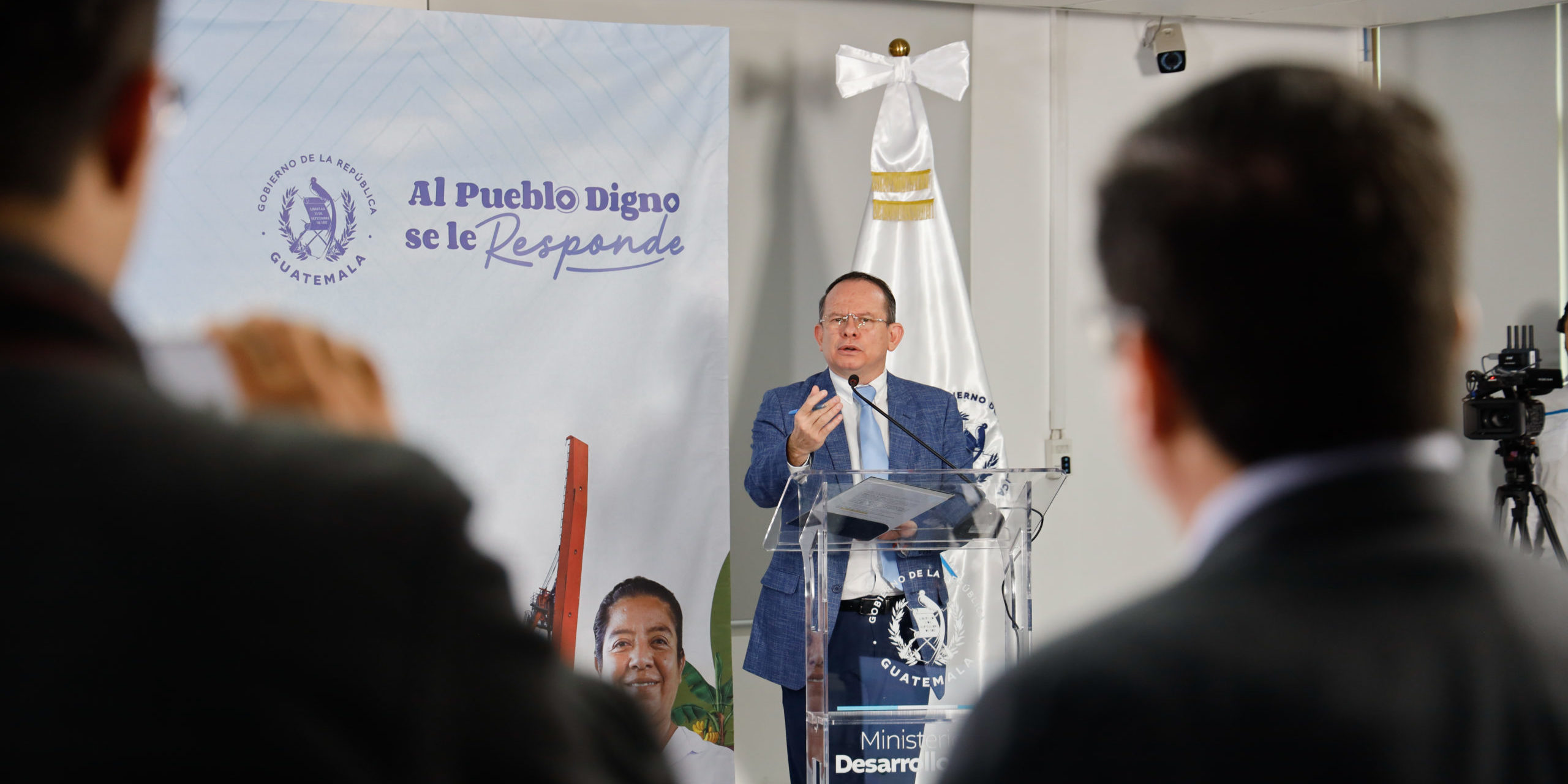 Autoridades del MIDES presentan avances en “La Ronda” – Ministerio de ...